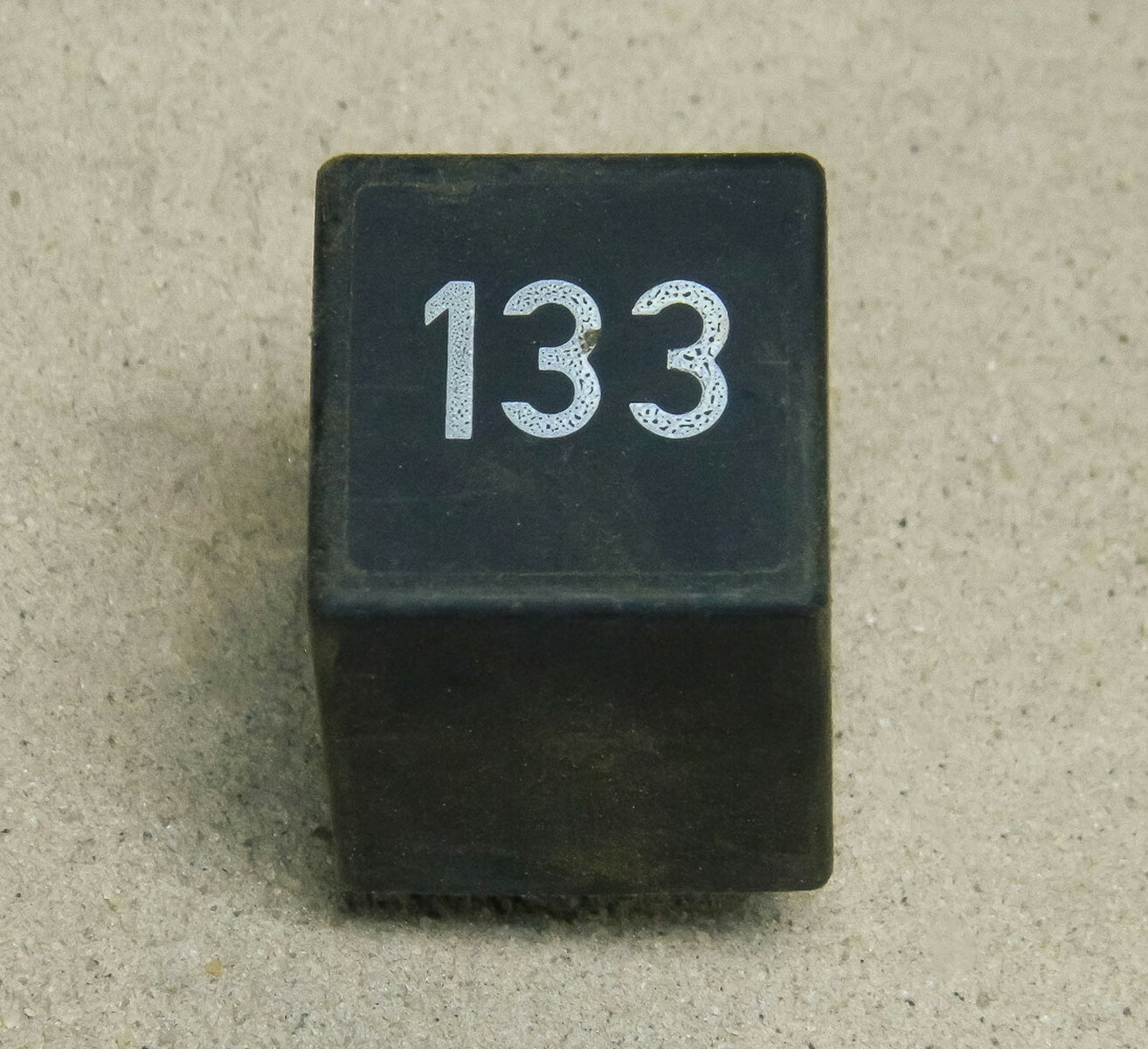 Реле 133 VW Passat B3