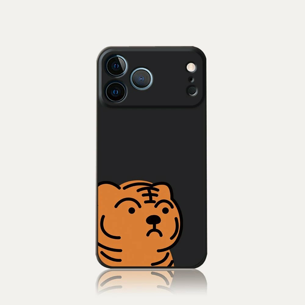 IPhone 17 Черный матовый мягкий чехол - Защита от царапин и ударов