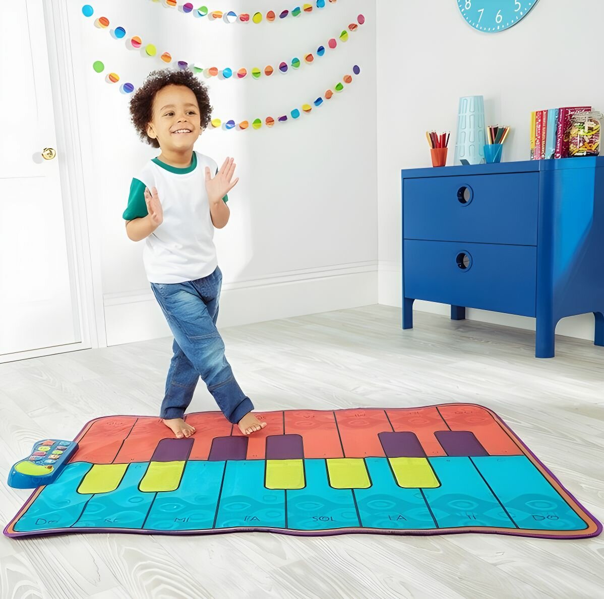 Игровой коврик B.Toys - Музыкальный танцевальный коврик в виде пианино Boogie Woogie Mat, 3+ лет. - Би. Тойс BX2114