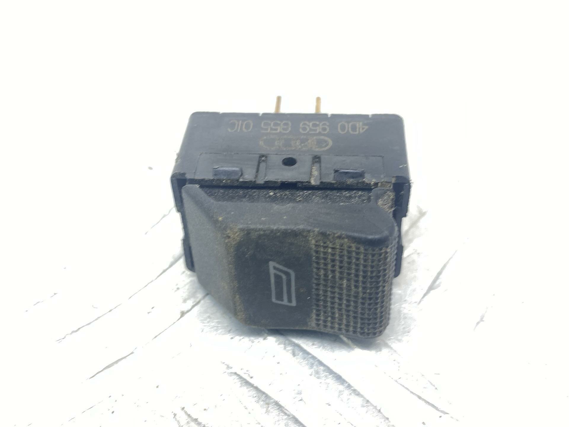 Кнопка стеклоподъемника двери передней левой Audi A4 B5 1997 4D0959855