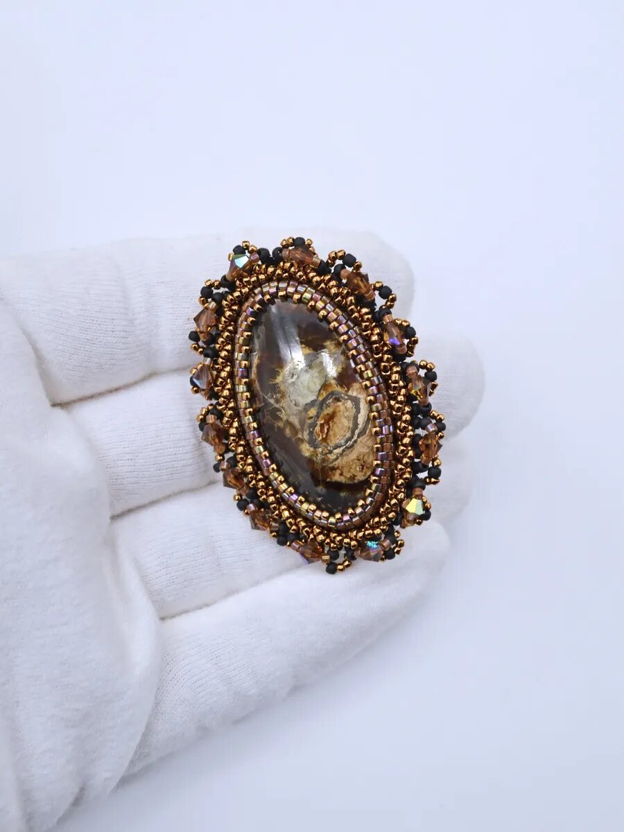 Брошь, кристаллы Swarovski, кристалл, перламутр