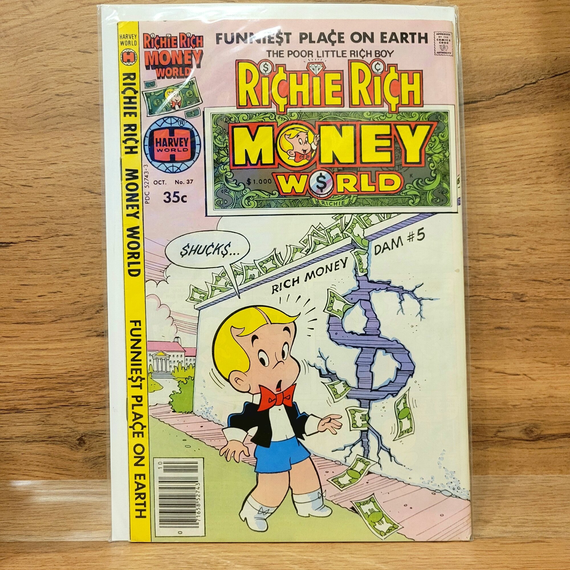 Раритетный Комикс Richie Rich Money World #37. 1975 Год. Комикс (сингл) на английском языке