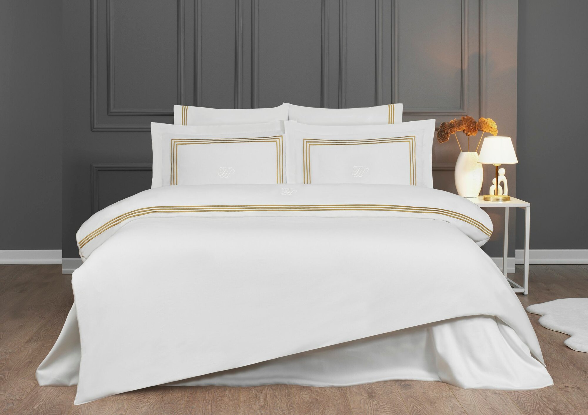 Комплект постельного белья Tivolyo Home LINE кремовый - золотой