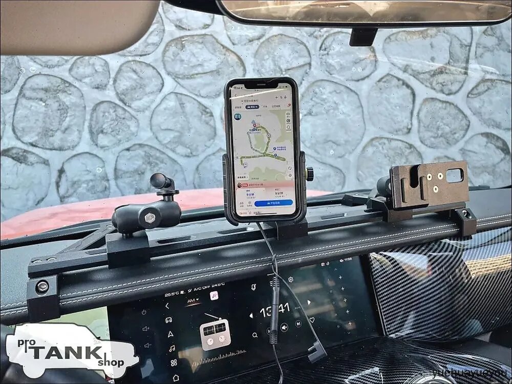 Держатель автомобильный