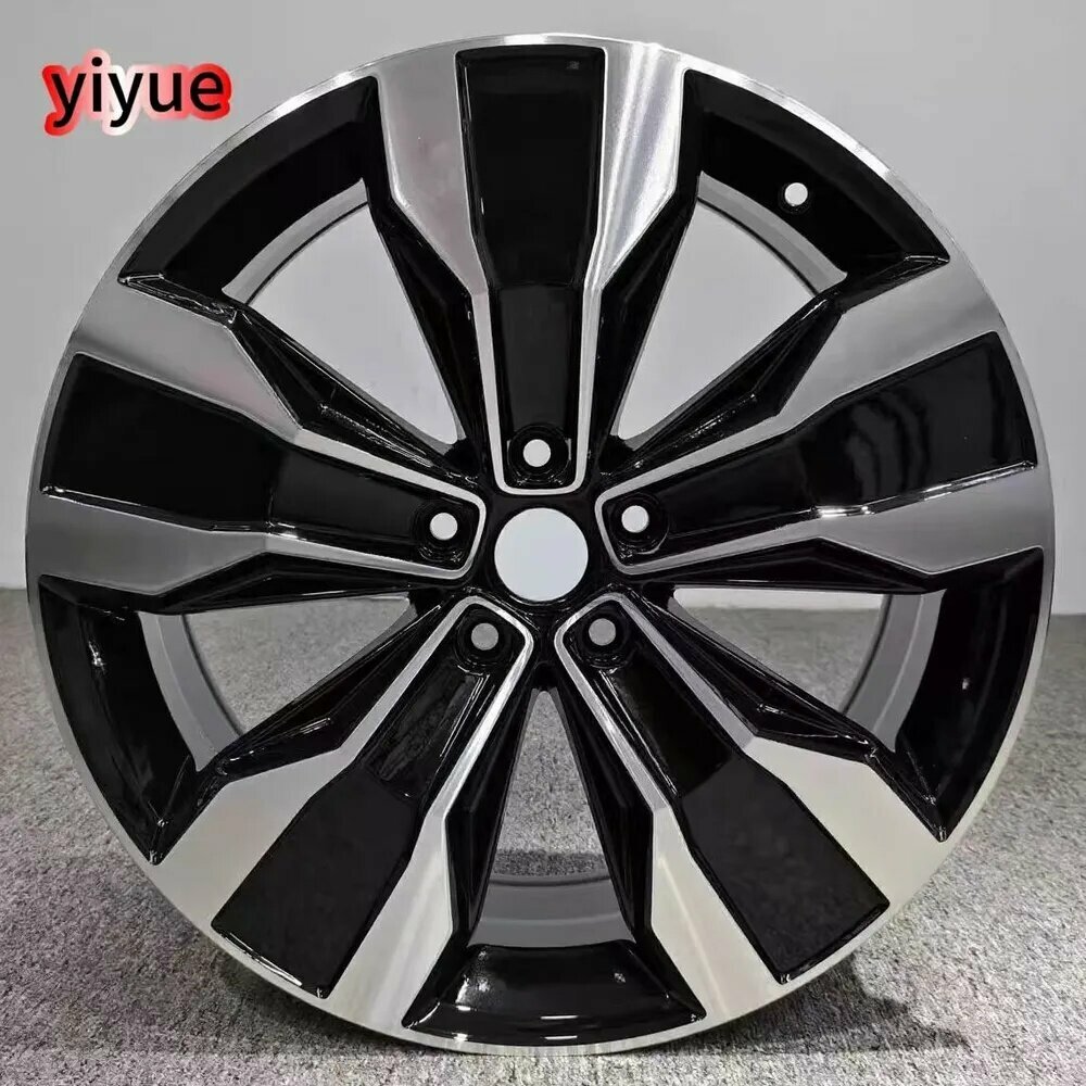 Volkswagen Volkswagen Tiguan L R19 Колесный диск Литой 19x7" PCD5х112 ET43 D57.1