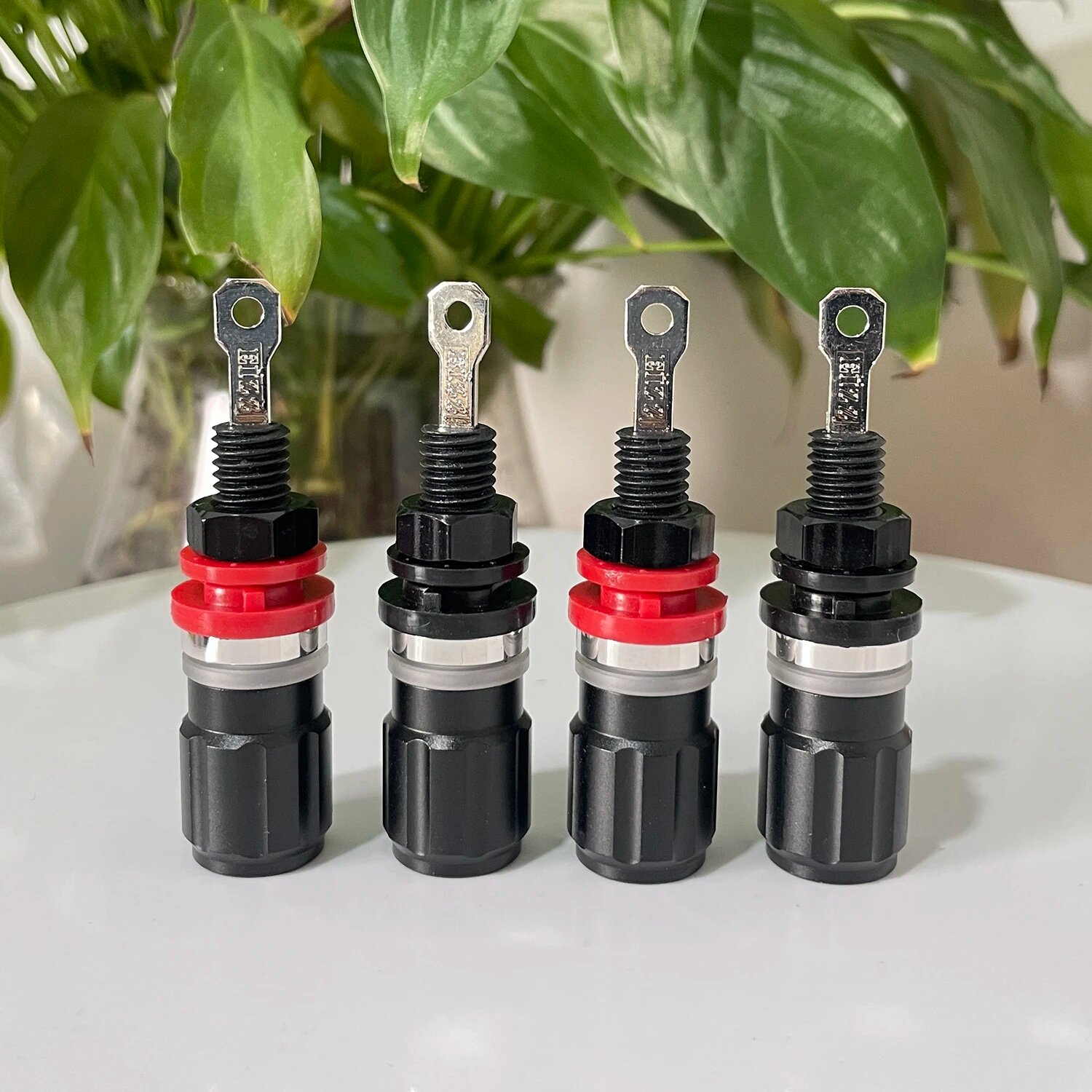 Разъемы EIZZ EZ-310/EZ-310A для усилителей аудио HI-FI Красный, EZ-310A 2Red 2Black