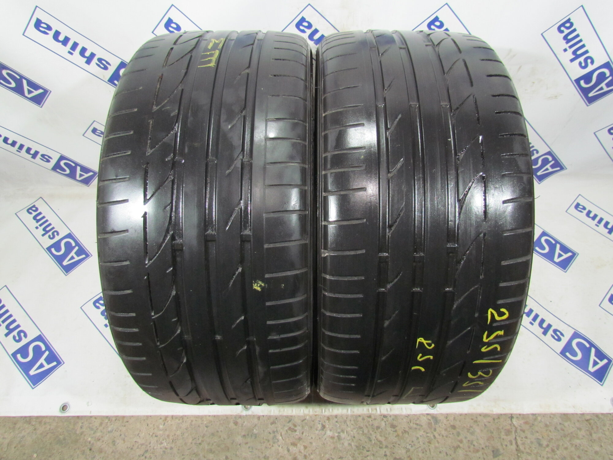 Bridgestone Potenza S001 255 35 R19 RunFlat летние БУ шины 10-20% износ , артикул 01877