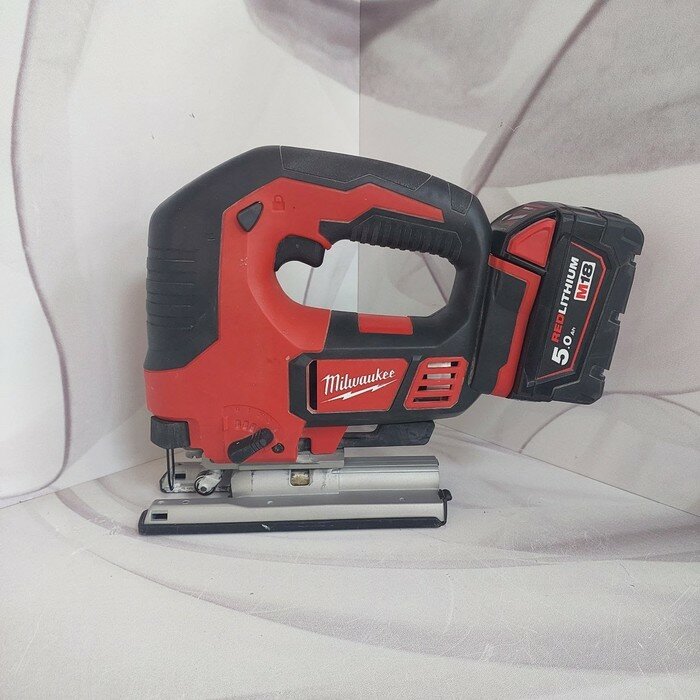 Лобзик Milwaukee M18-BJS