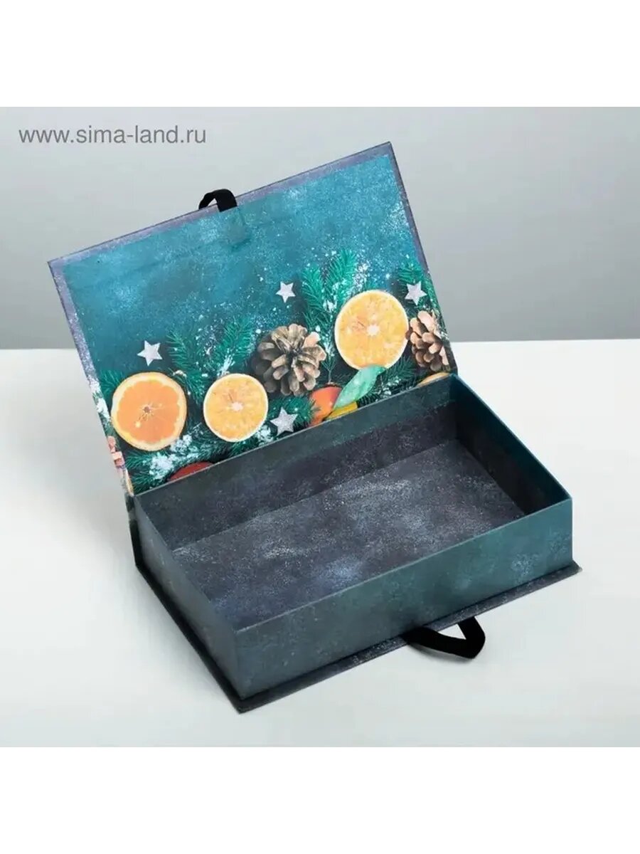 Книга-коробка для подарков на Новый год