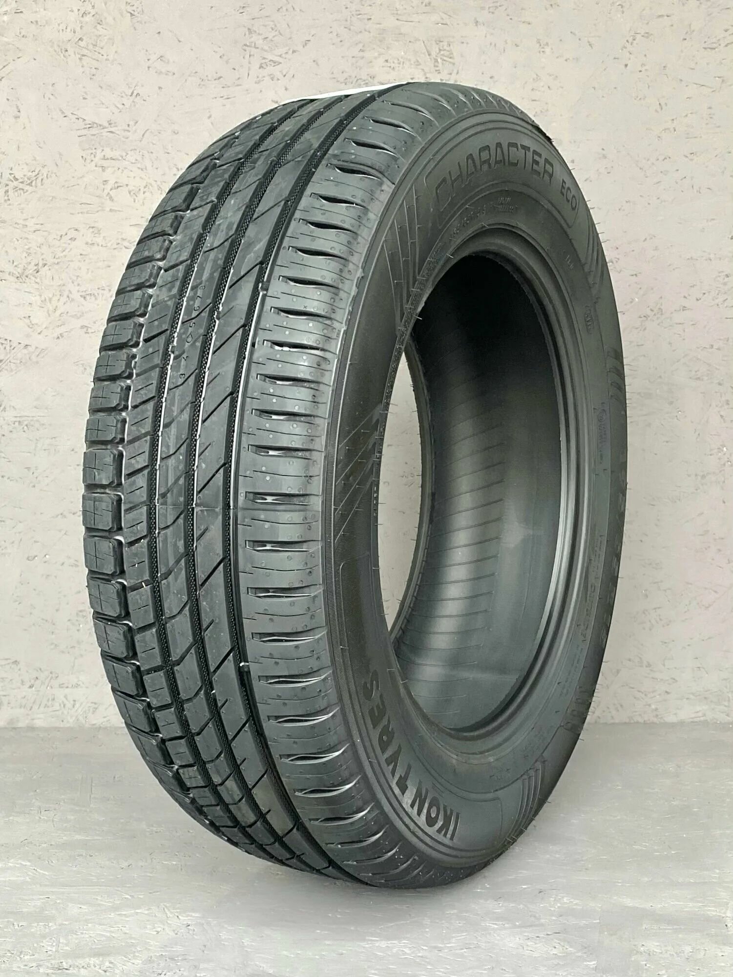 Шина летняя 235/55 R19 IKON Character Aqua SUV 101V