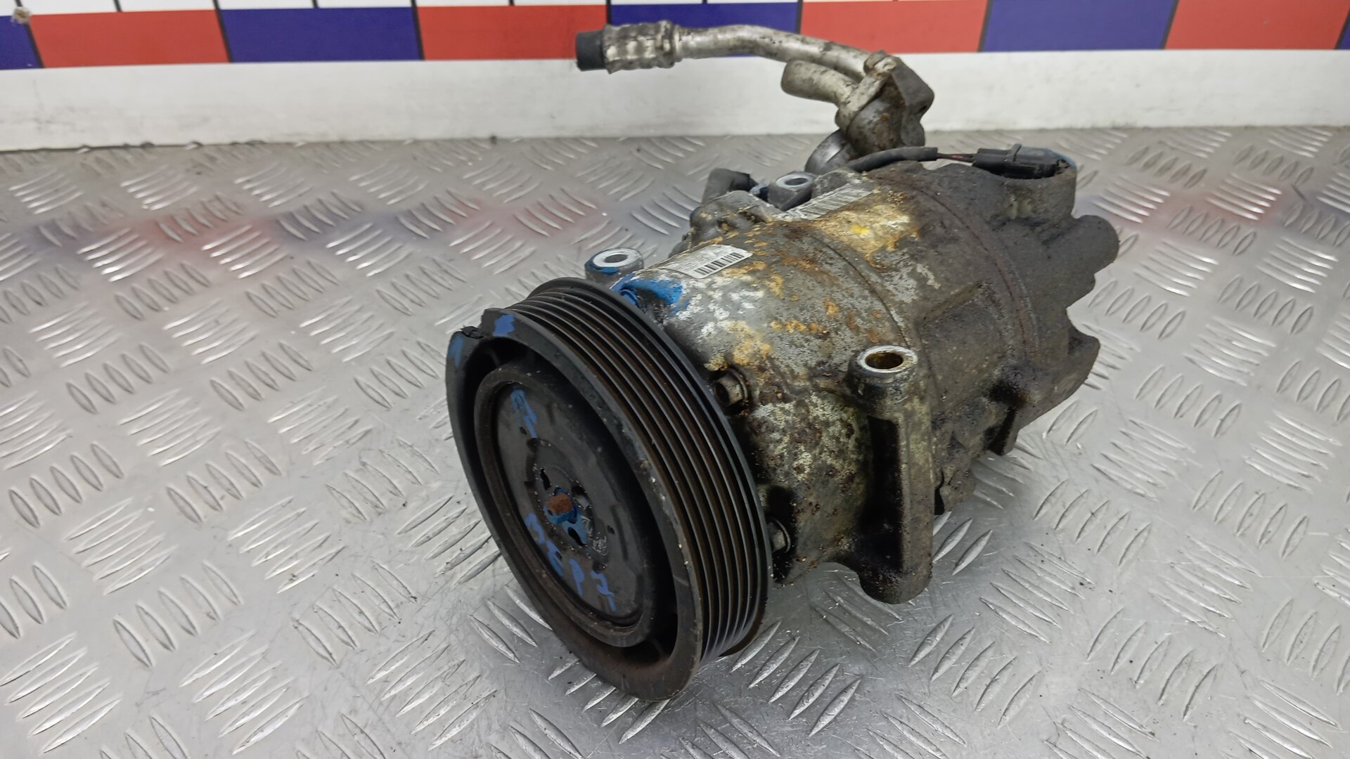 Компрессор кондиционера бензиновый RENAULT MEGANE 3, Номер 8200939386-A