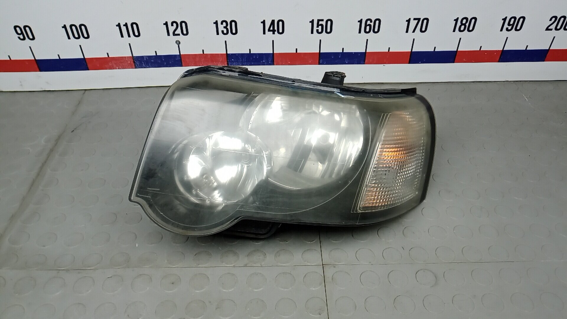 Фара левая LAND ROVER FREELANDER 1