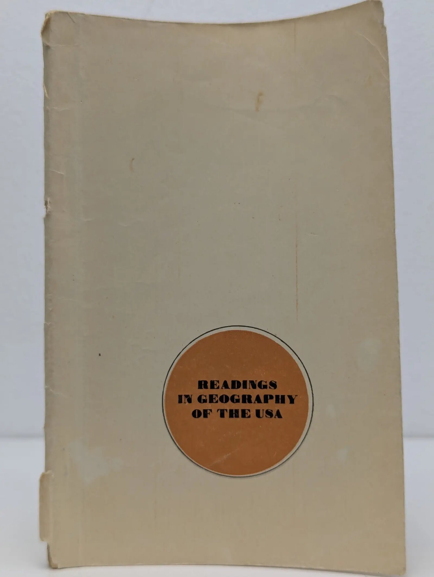 Readings in Geography of the USA Borovik M, Zhukova T, Segal M. 1971