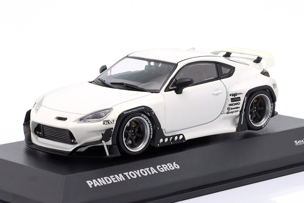 Модель коллекционная SOLIDO Toyota GR86 pandem rocket bunny white