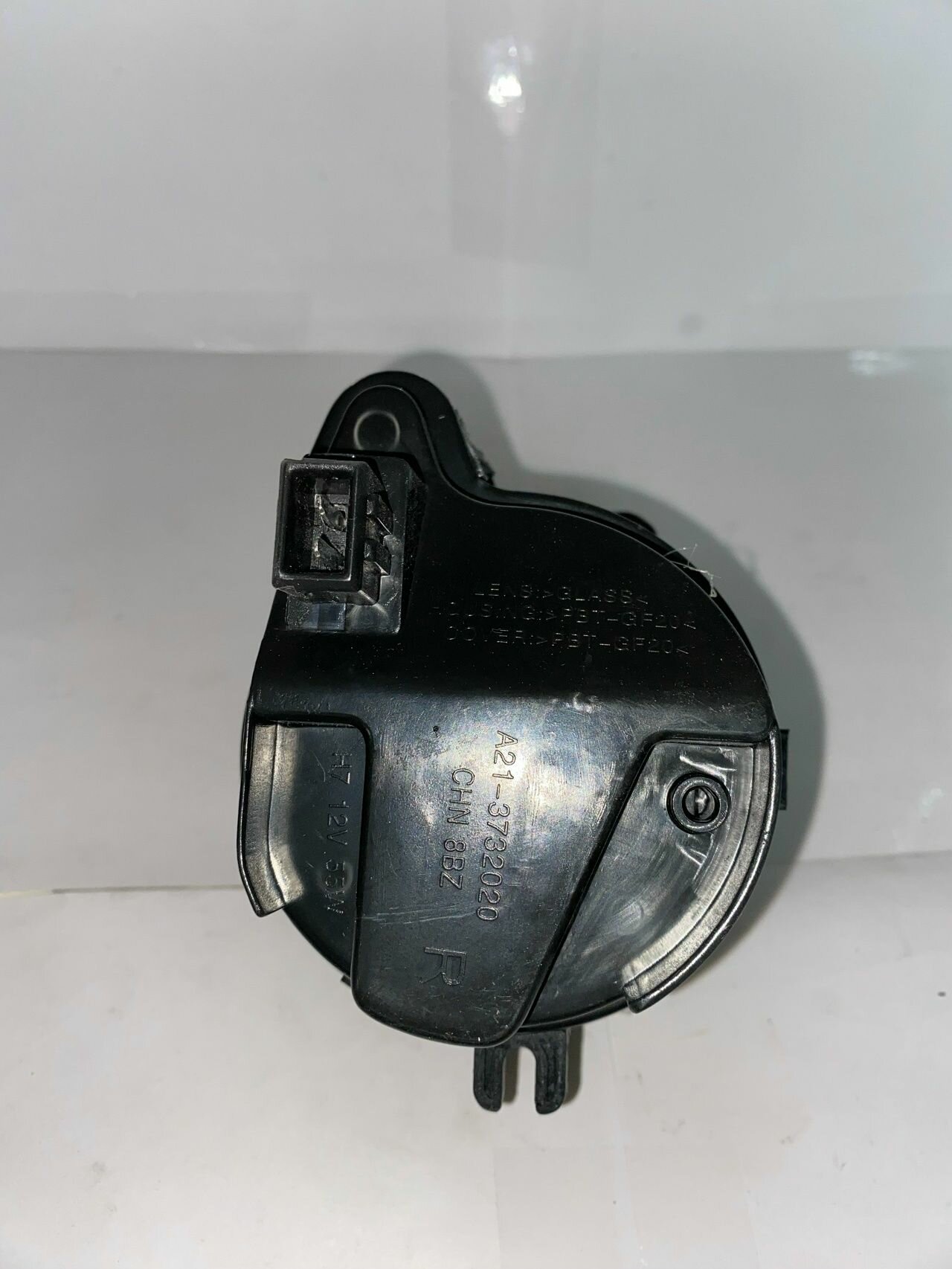 Фара противотуманная передняя правая FORA , TIGGO FL A213732020