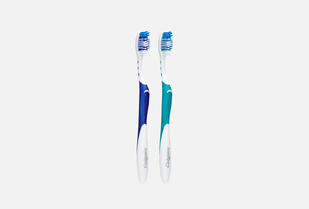 Colgate White Plus, отбеливающая Набор зубных щеток жестких 2 шт