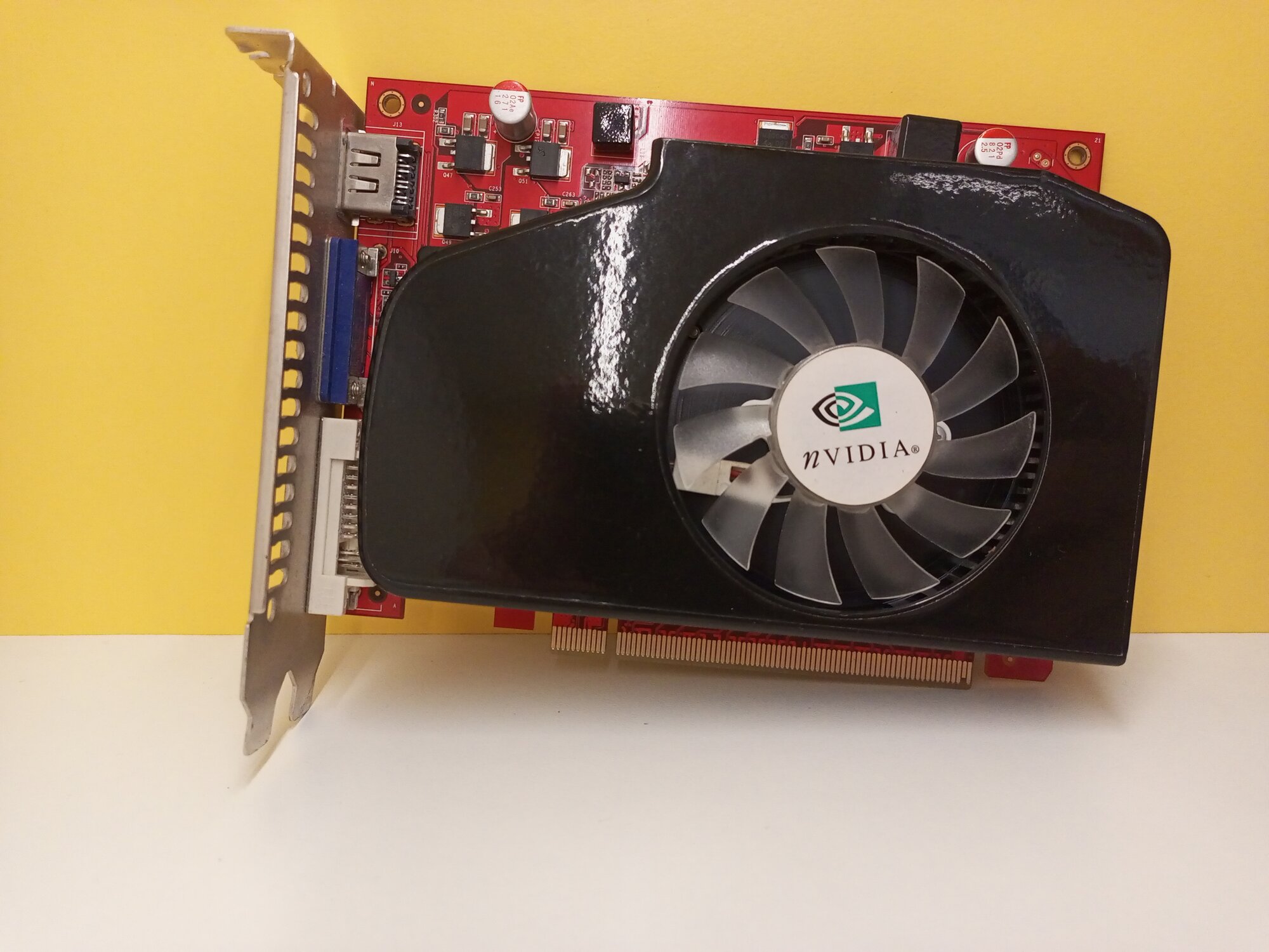 Видеокарта PCI-E Nvidia GT240 1Gb, GDDR3 , 128Bit , Palit
