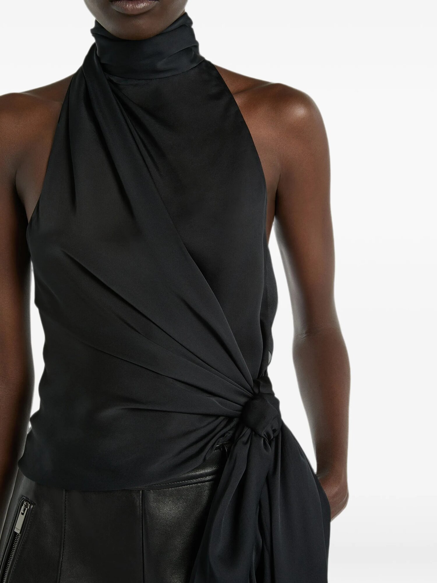 Топ BALMAIN Open-back silk-chiffon top, размер 34, черный — фото 1