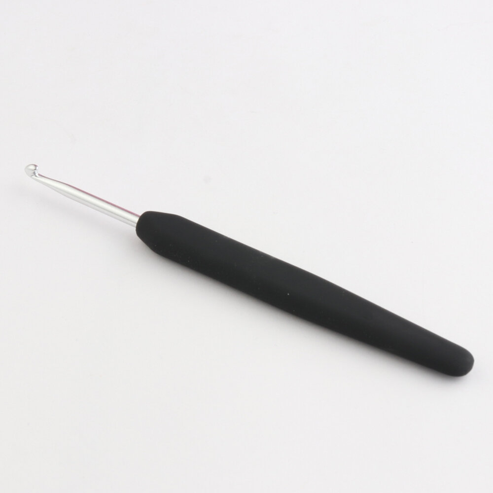 KnitPro 30899 Aluminium Крючок серебристого цвета для вязания с эргономичной черной ручкой №3.75