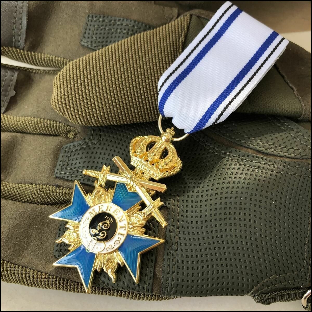 Значок коллекционный