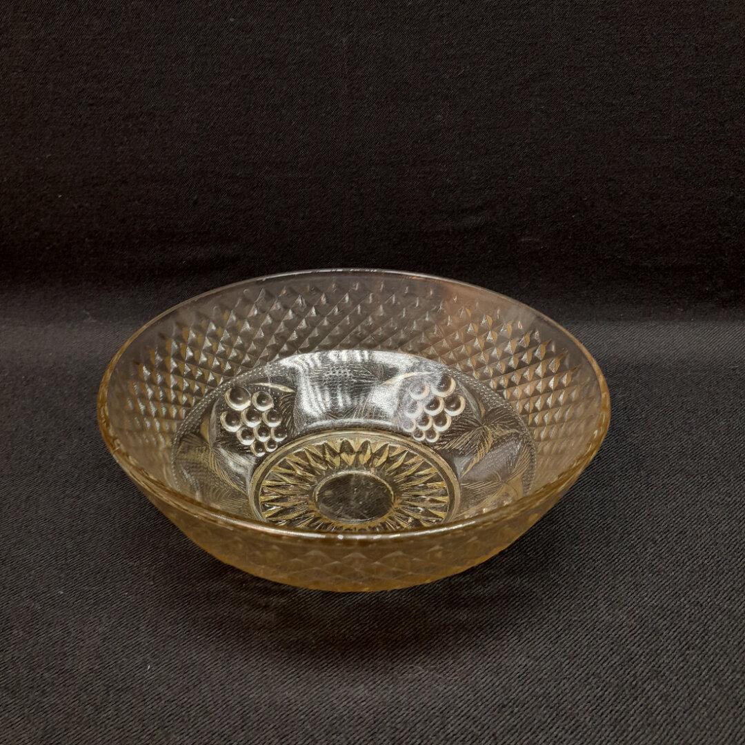 Салатник 18 см, стекло, 600 мл. Винтаж, СССР.