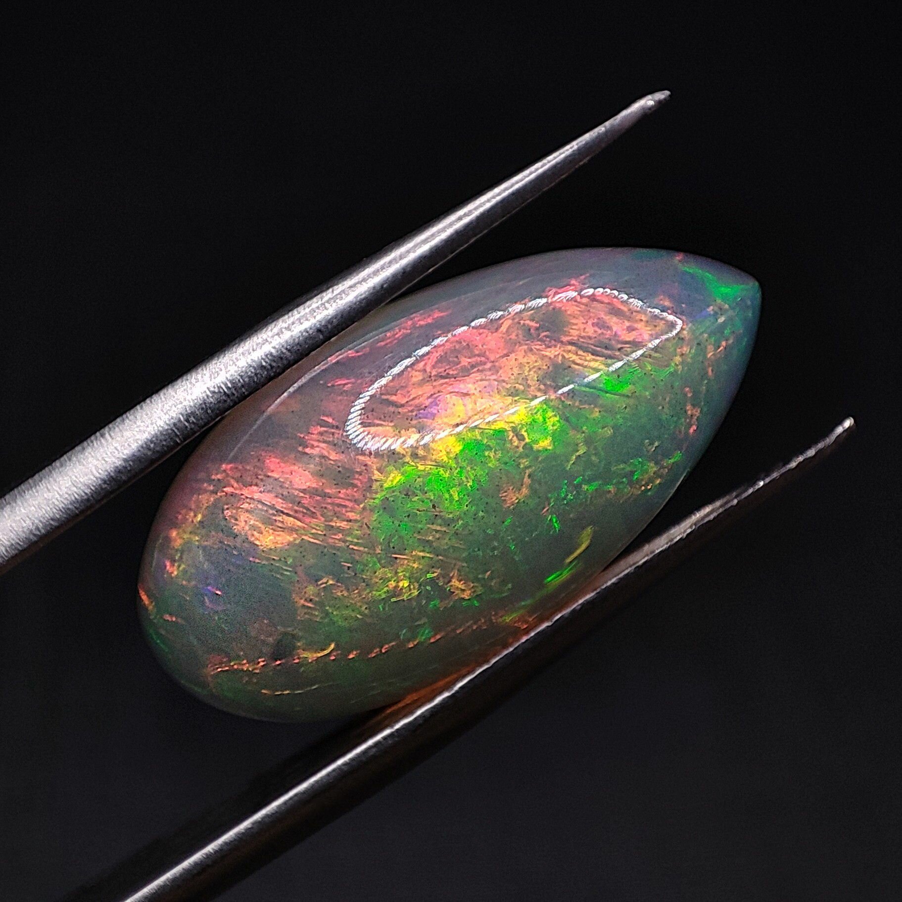 Опал груша 6.59 ct. Эфиопия + гемм. заключение