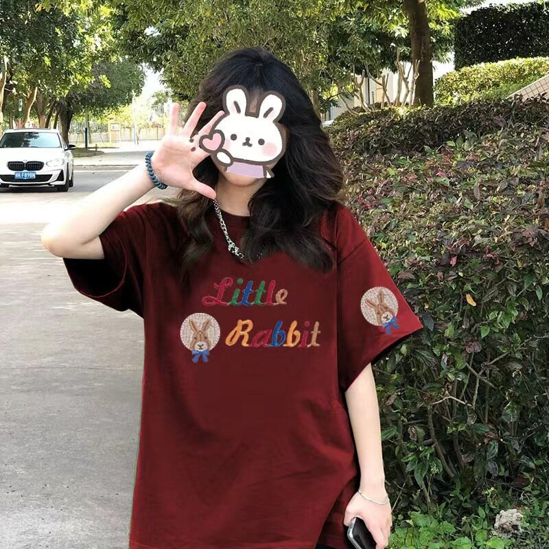 Женская летняя футболка 2025 года из хлопка с короткими рукавами, свободный крой, размер плюс, круглый вырез, повседневный топ для пары, модный, Буквы логотипа винно-красного цвета, размер：3XL