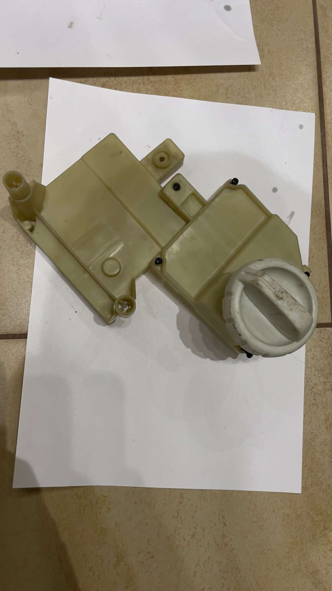 Корпус подключения проводов с ручкой включения