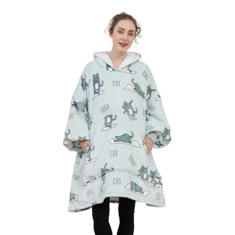 Плюшевый теплый плед худи с рукавами