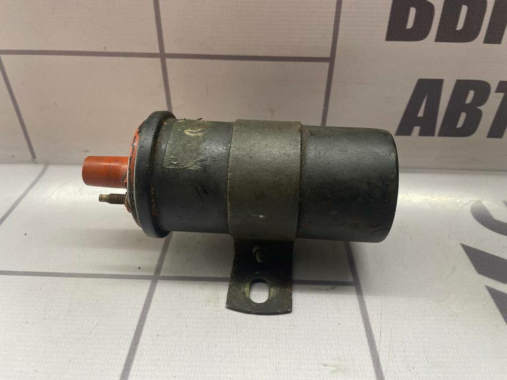 Катушка зажигания Audi 80 90 B3 86-91