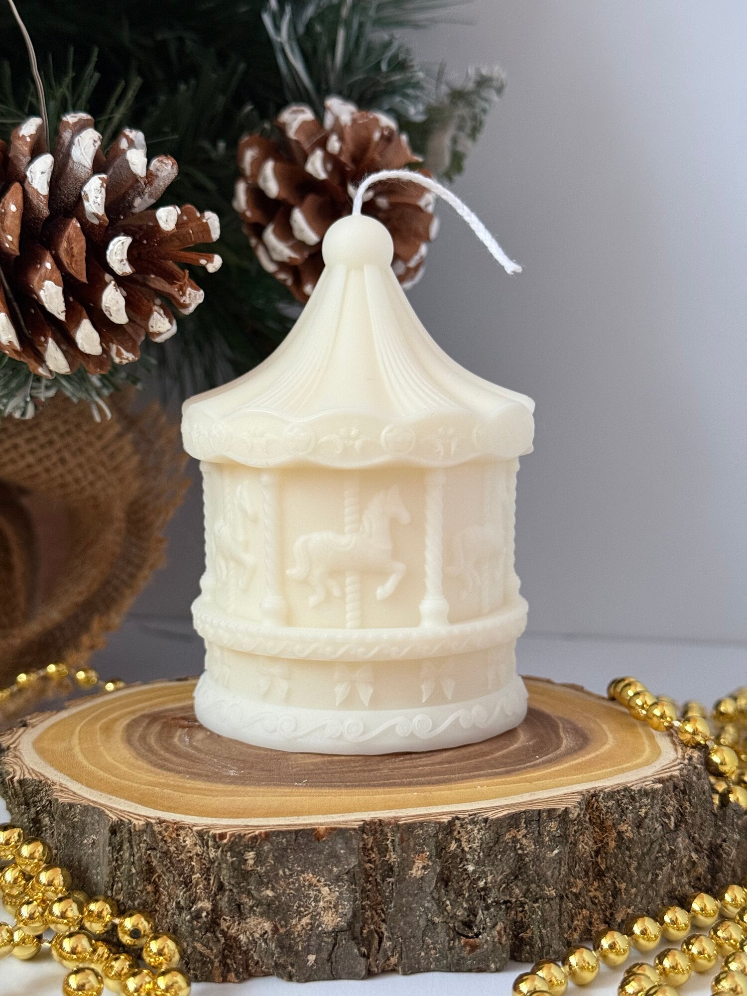 Свеча "Карусель", фигурная, плавающая, новогодняя, бежевый воск