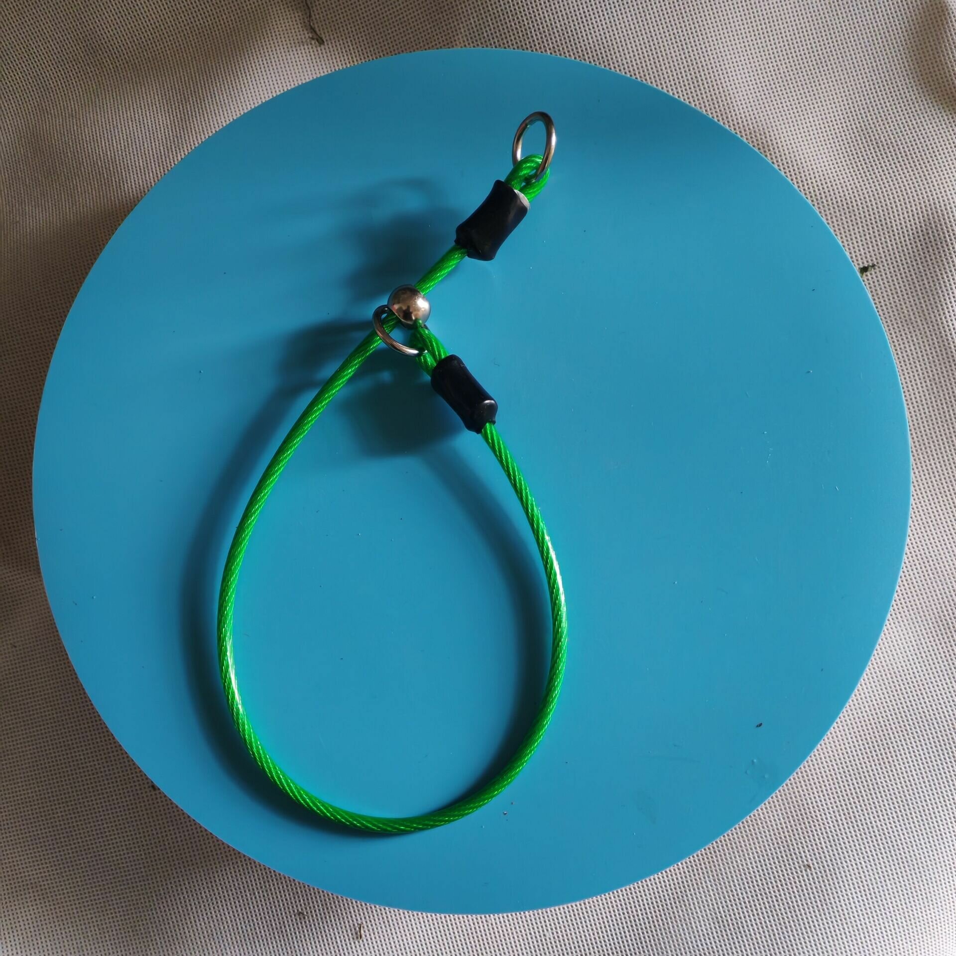 Собачья шея собачья шея собачья шея собачья шея цепная маленькая собачка большая собака домашнее животное щенок шея шея