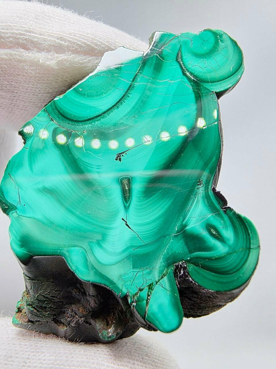 Малахит полированный 47 мм, 38 г.