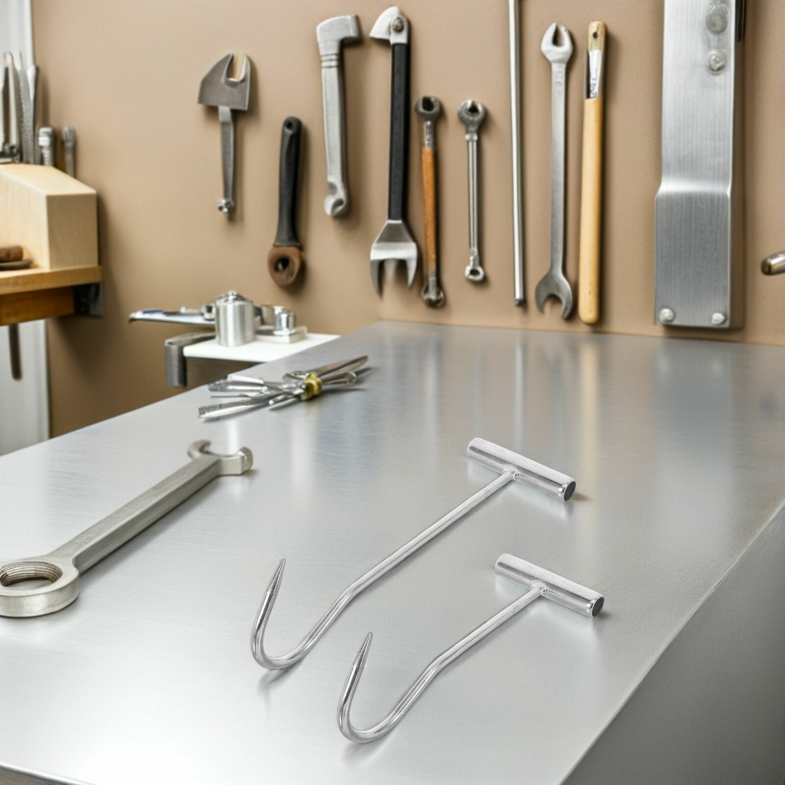 Двухштуковый комплект железных крюков с эргономичной ручкой для подъёма люков