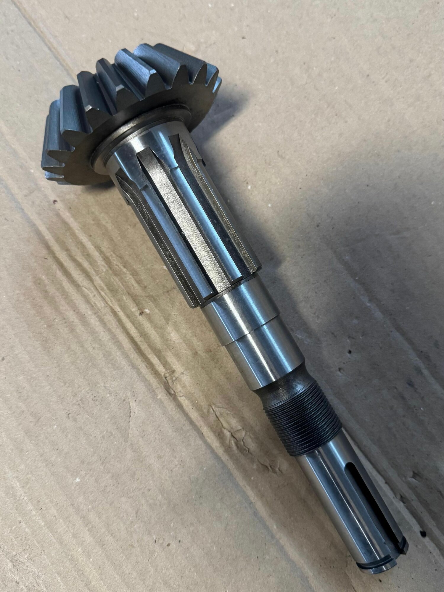 Вал первичный т-25