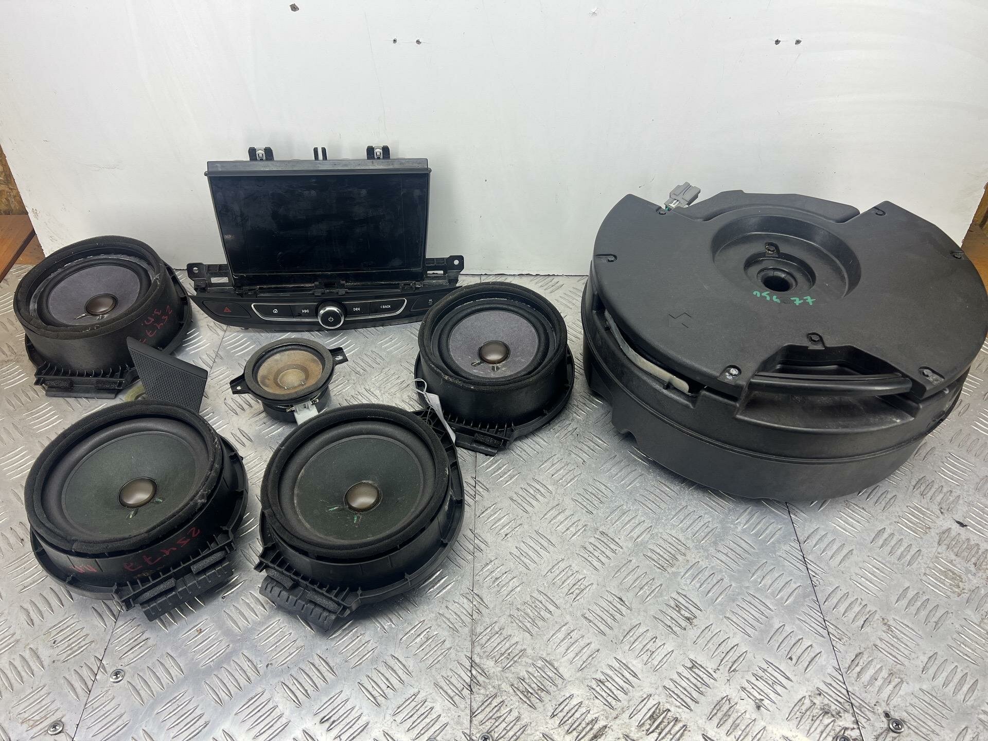 Комплект акустики Opel Insignia B 2018