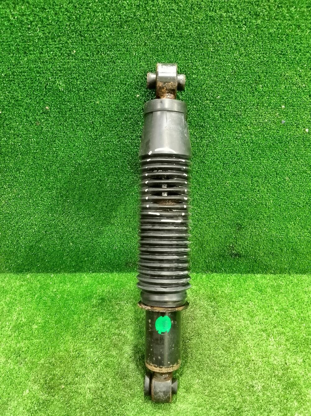 Стойка амортизатор задний Kia Rio 3 Б/У с пробегом