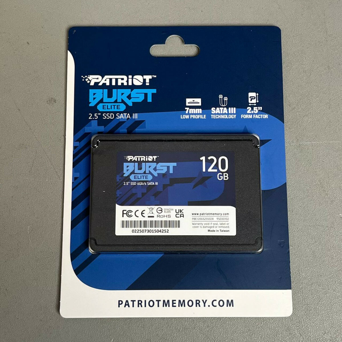 SSD Patriot Memory BURST ELITE 120GB PBE120GS25SSDR, черный