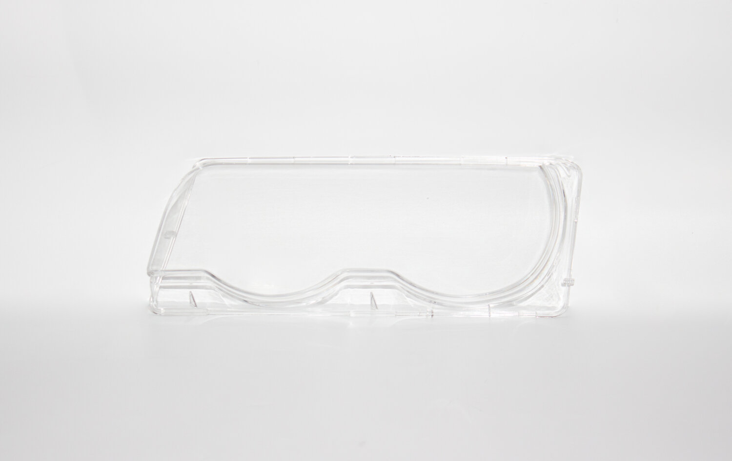 Стекло фары BMW 7 E38 (1997-2001) (левое)