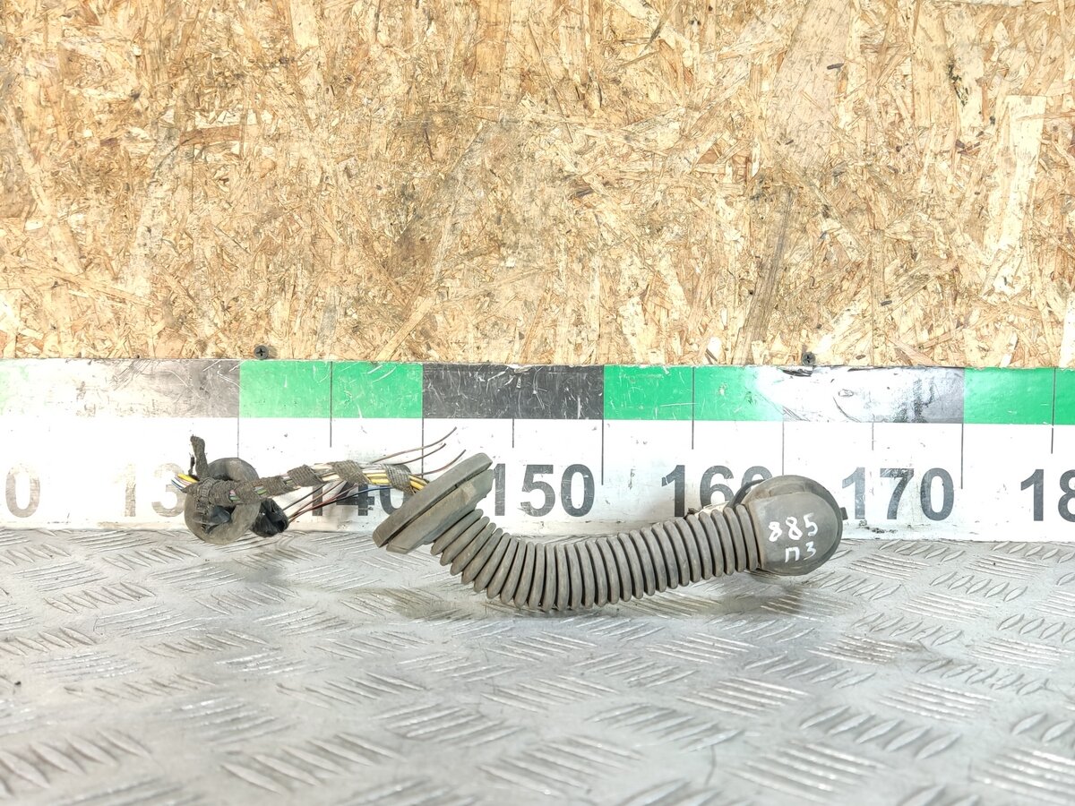 Проводка двери зад. FORD Mondeo 2000-2007 1S7T14240AK