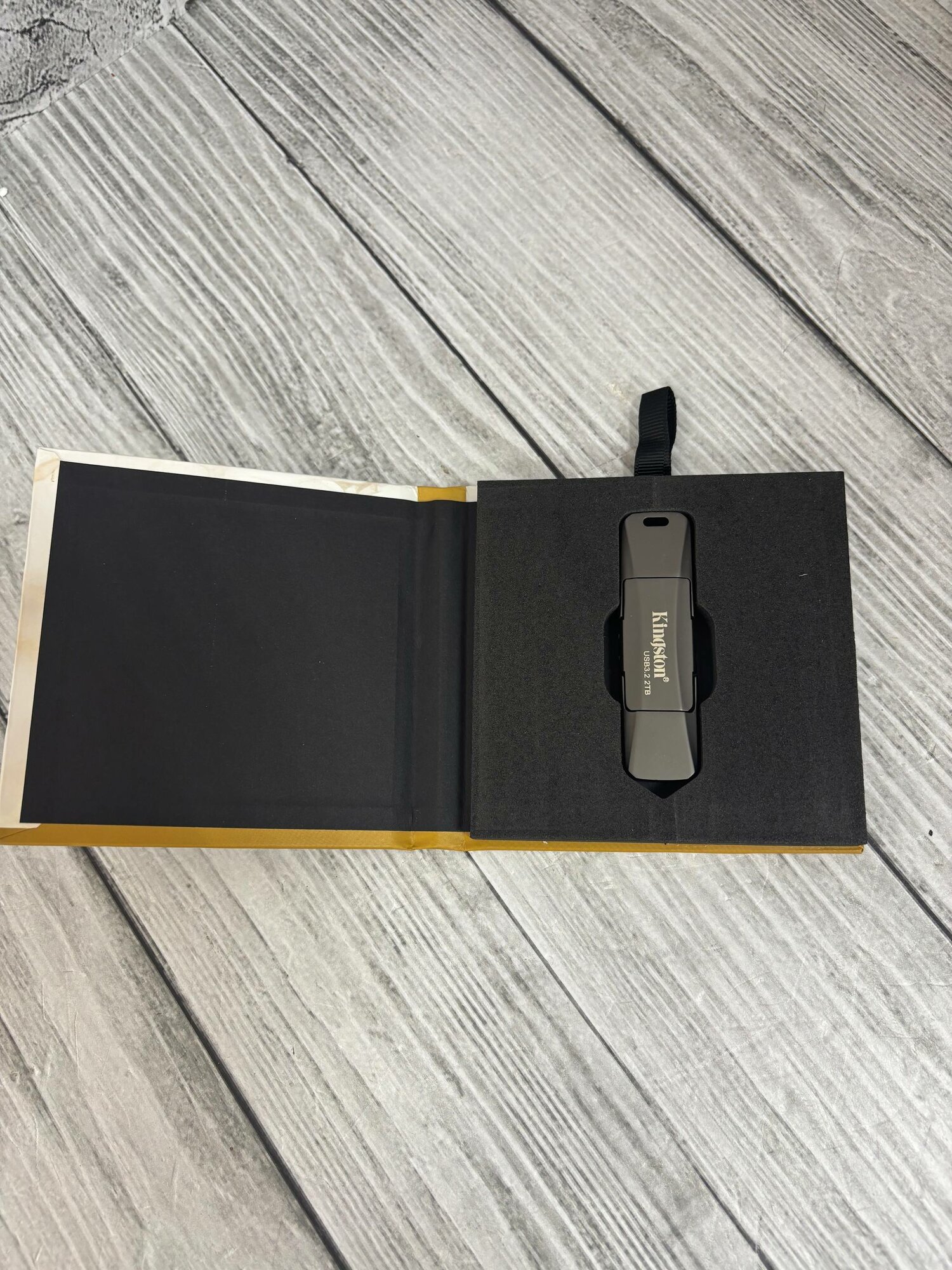 Флешка I-FlashDeviceHD — фото 1