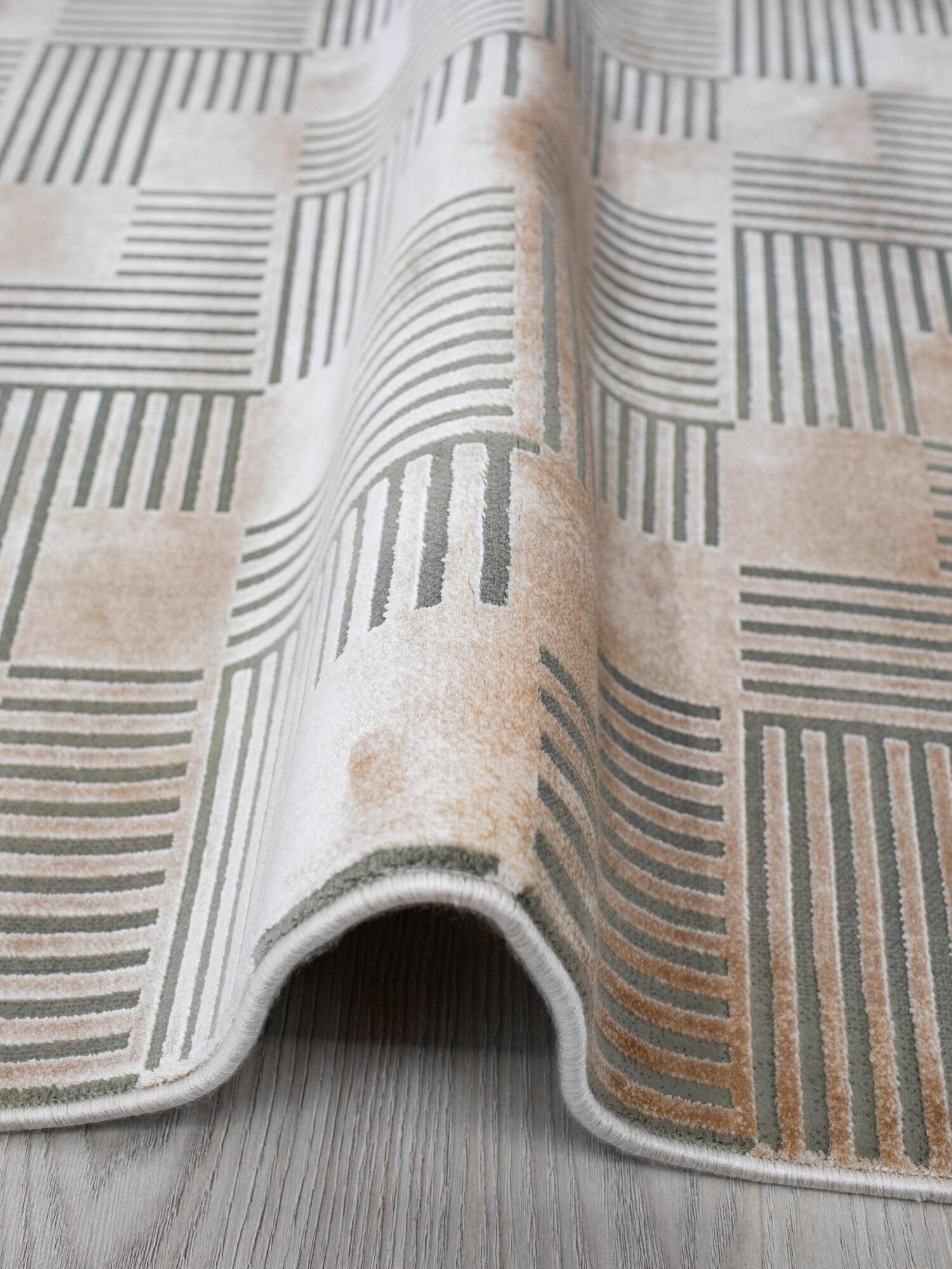 Ковер высокоплотный PREMIUM-коллекции иранский дизайнерский, на пол в спальню, гостиную, 1,5 на 2,25 м, шёлк и хлопок, шёлковый отлив, размер 150 х 225 см