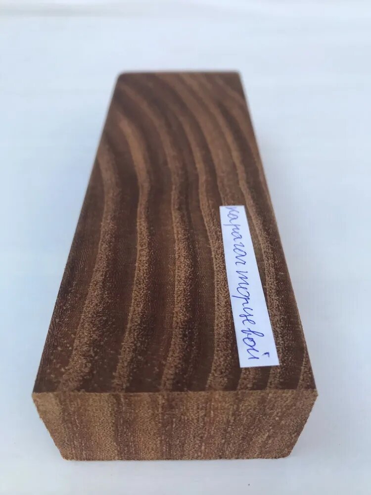 Деревянный брусок Карагач торцевой для изготовления ручек 125-135*45-50*30-35мм