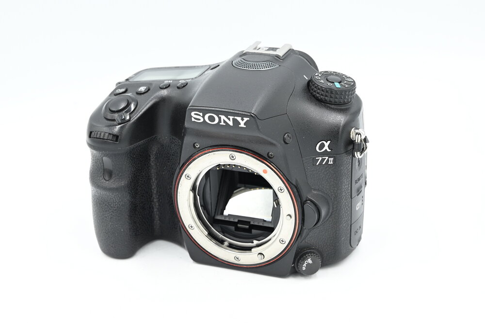 Беззеркальный фотоаппарат Sony Alpha 77 II Body