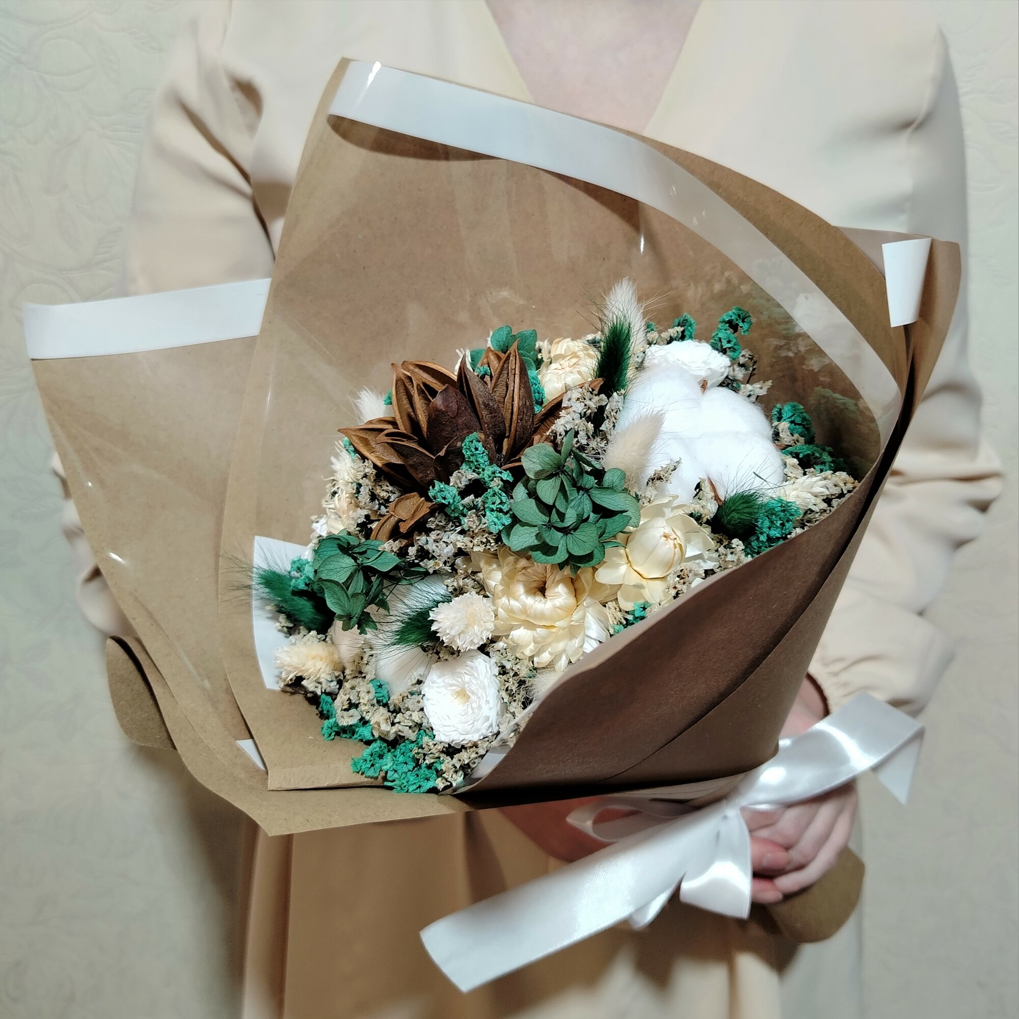 Букет Floral Accord из сухоцветов "бело-зелёный", стабилизированные, 20см x 30см