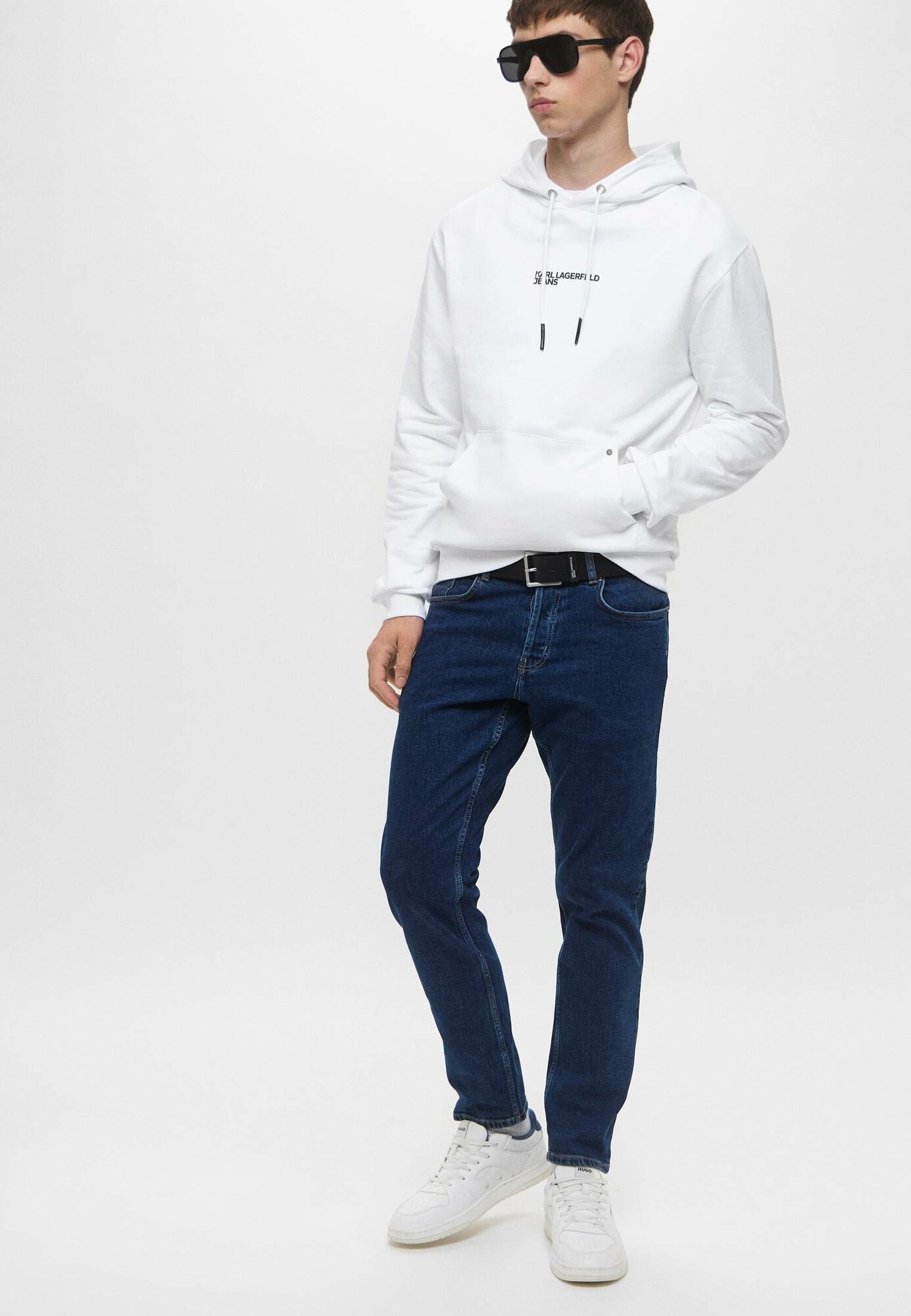 Джинсы зауженные KARL LAGERFELD JEANS, размер 33/32, синий — фото 1
