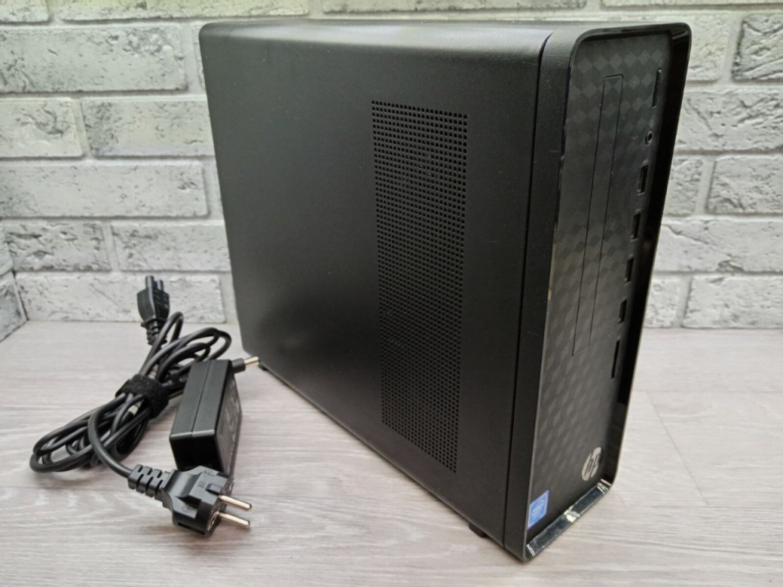 Системный блок Hp на intel Celeron J4005 /8 Gb