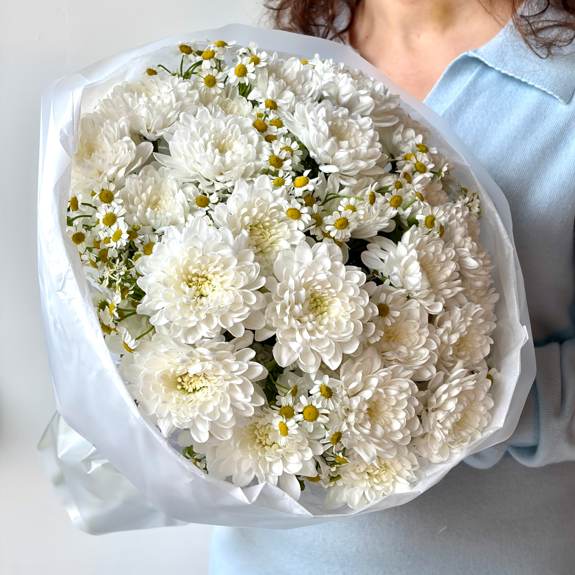 Букет из хризантем и ромашек #1040
