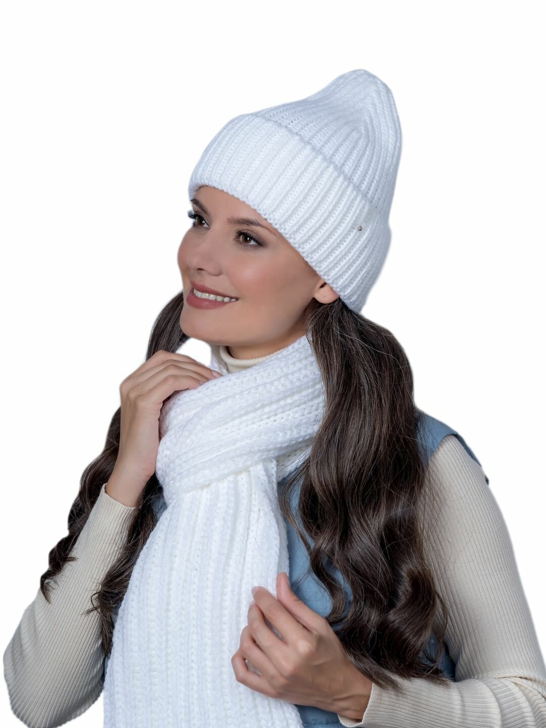 Шапка-бини для женщин