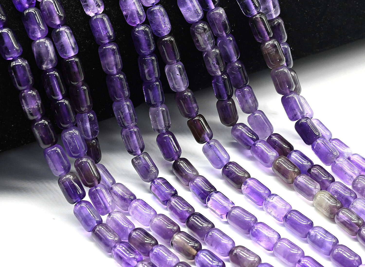 Бусины из аметиста бочонок 6*9мм, 39см, 43 бусины .
